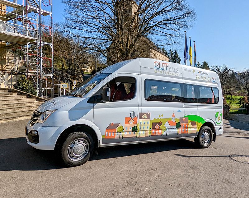 Ruffbus Manternach | Emile Weber